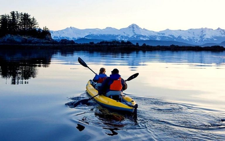 14 NRS Kayak Reviews: All STAR Line-up Of Inflatable Kayaks